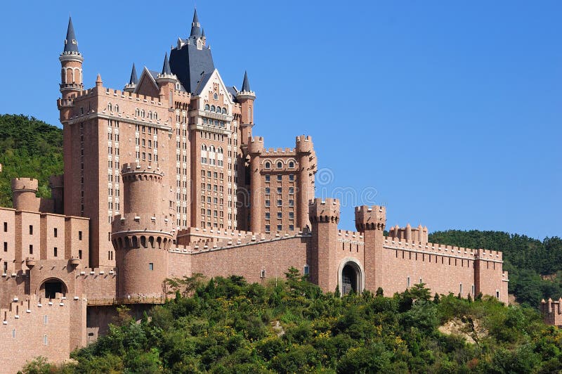 Dalian Castle Hotel