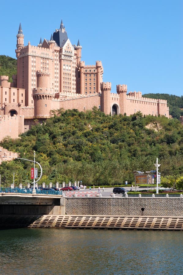 Castle hotel Dalian City editorial photo. Image of reservoir - 18472786