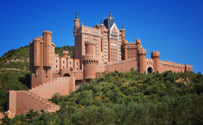Dalian Castle Hotel