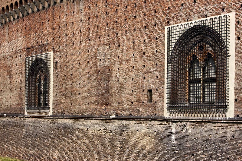 Old Brown Castle Brick and Battlement Stock Photo - Image of brick ...