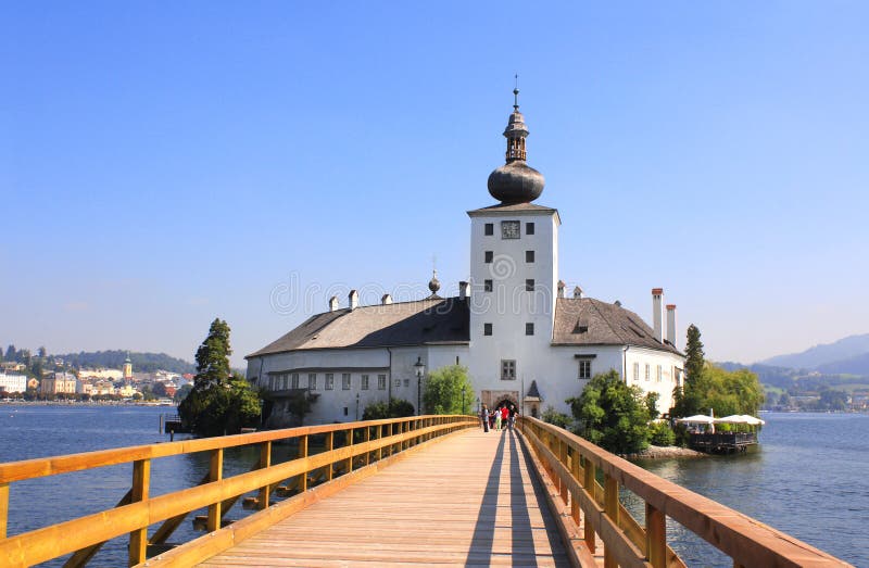 Castle Orth at Lake Traunsee, Austria Stock Image - Image of osterreich ...
