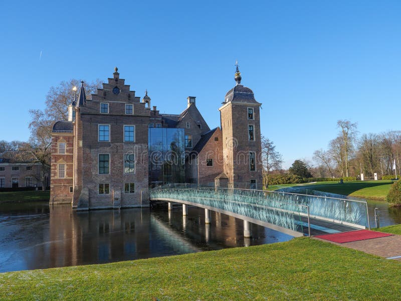 The Castle of Ruurlo in the Netherlands Stock Photo - Image of park ...