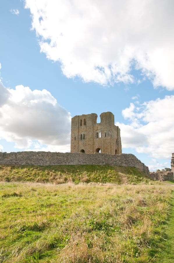 Castle in the sun stock image. Image of landscape, yorkshire - 28637599