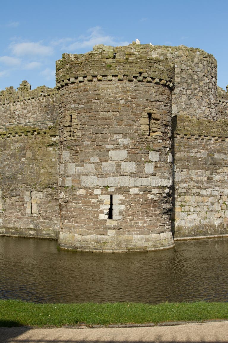 12,077 Castle Ramparts Stock Photos - Free & Royalty-Free Stock Photos ...