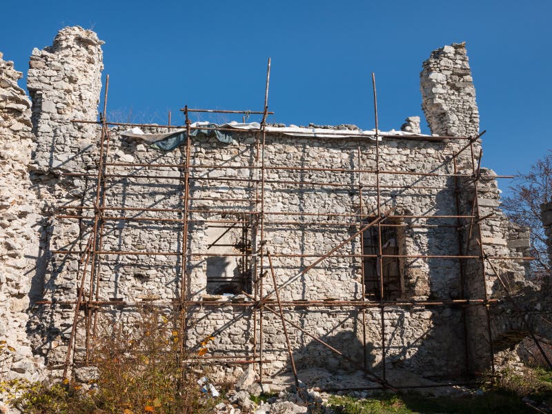 Castle wall reconstruction stock image. Image of history - 40783079