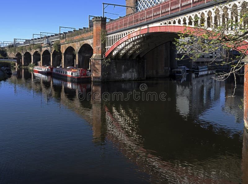 Castlefield Basin editorial photo. Image of boats, manchester - 261798011