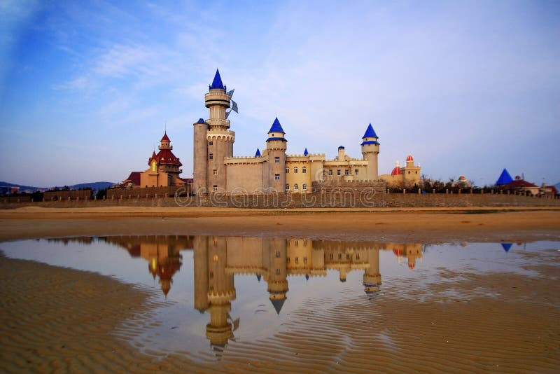 Castles on th beach stock image. Image of castle, reflection - 19395191
