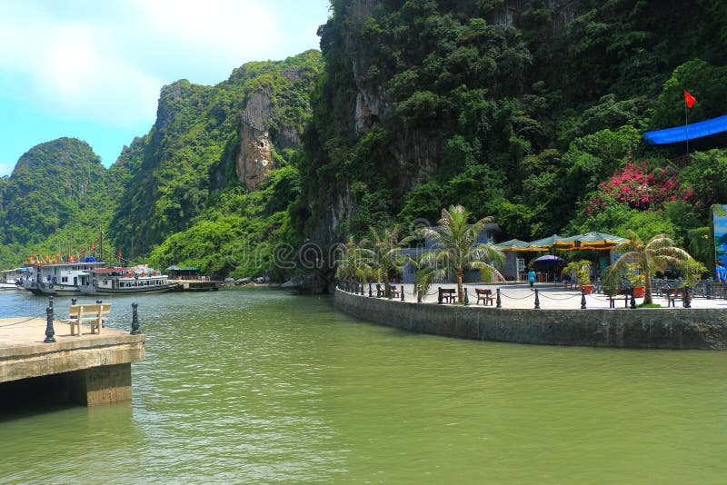 Cat ba caves editorial stock image. Image of ancient - 55750789