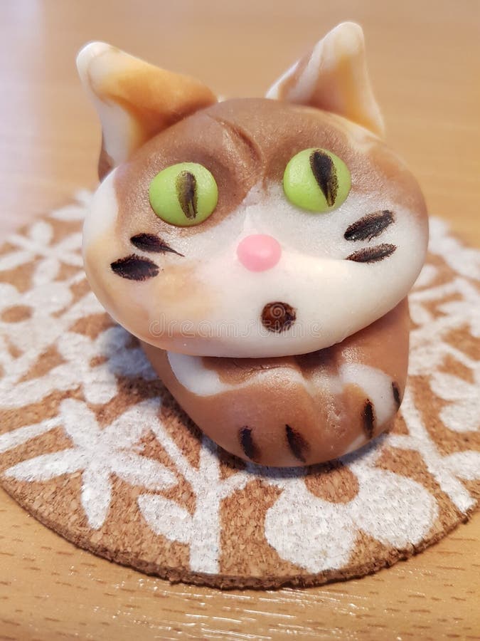 Cat of marzipan stock photo. Image of confectionary - 140214850