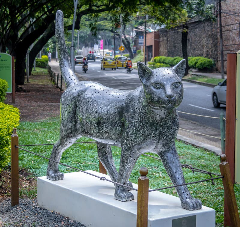 Cat Sculpture at Cats Park - Cali, Colombia Editorial Image - Image of ...