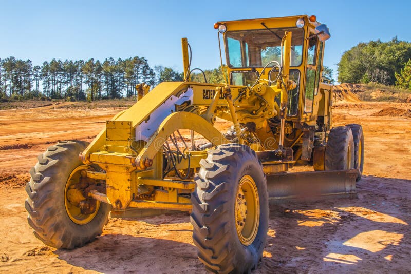 6+ Tractor grading Free Stock Photos - StockFreeImages
