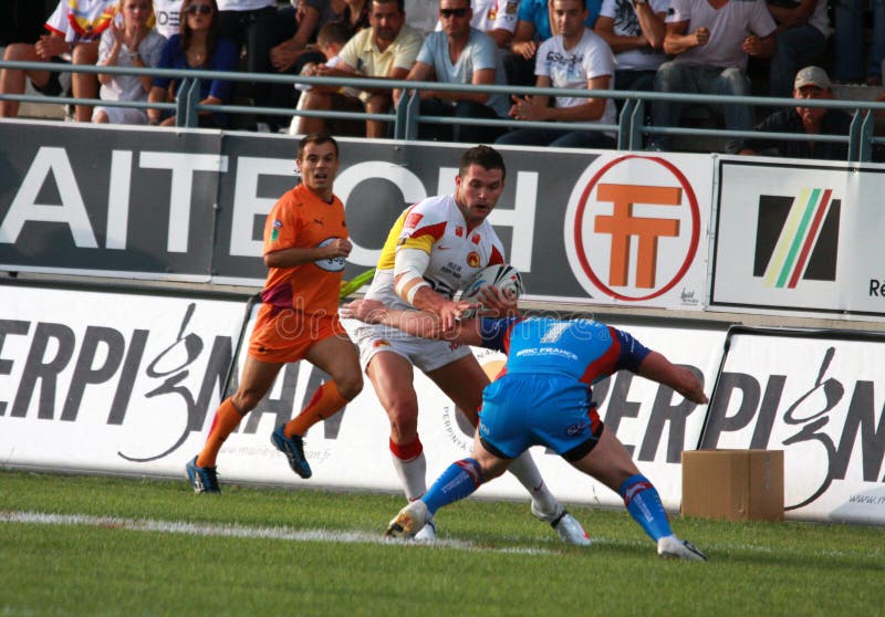 Catalans Dragons Vs Wakefield Wildcats Editorial Image - Image of ...
