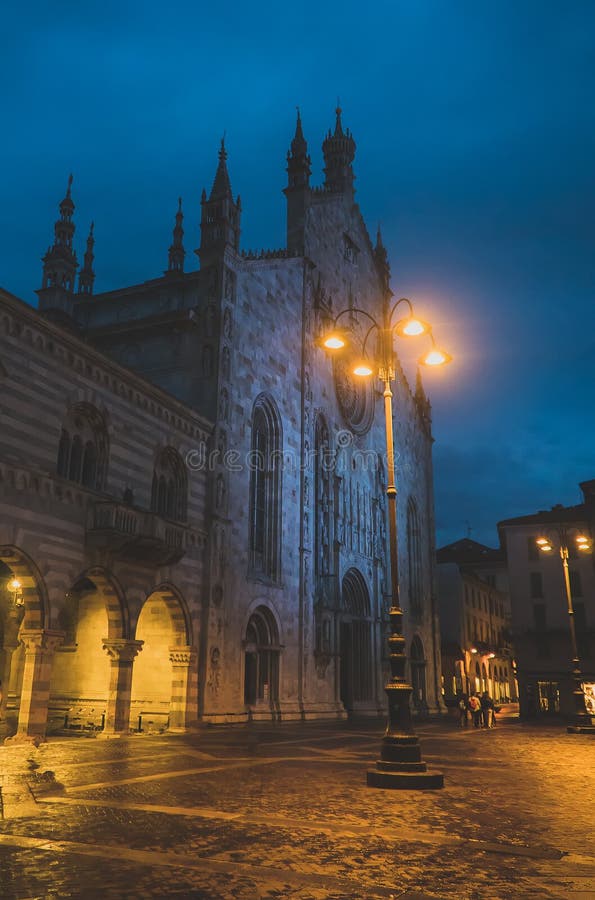 Catedral cat?lico romano imagem de stock. Imagem de cultura - 149521627