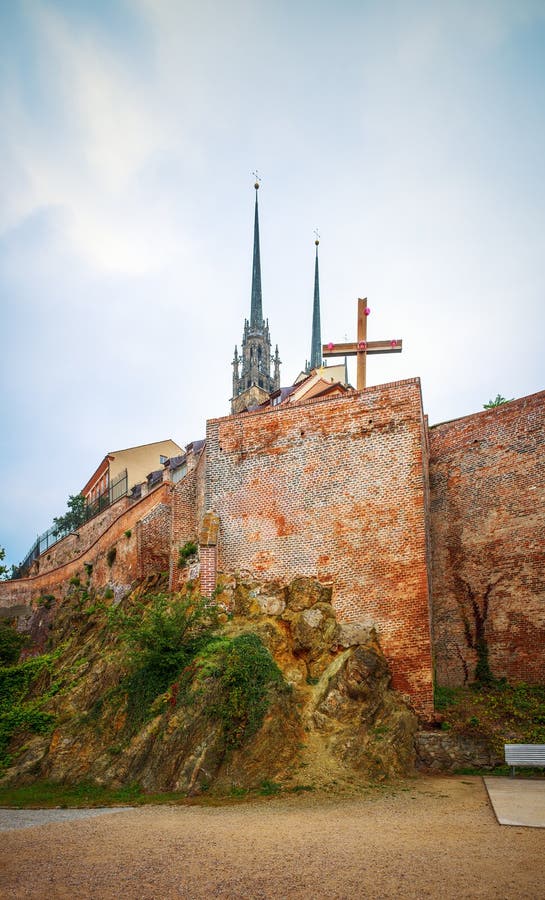 Catedral De San Pedro Y De Paul, Brno Imagen de archivo - Imagen de ...