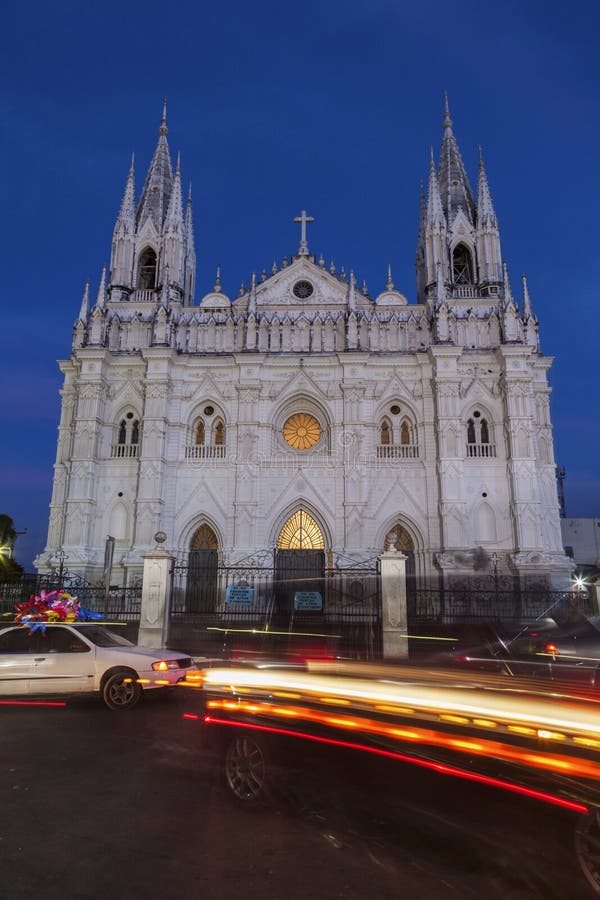 Catedral de Santa Ana foto de archivo. Imagen de horizonte - 113064282