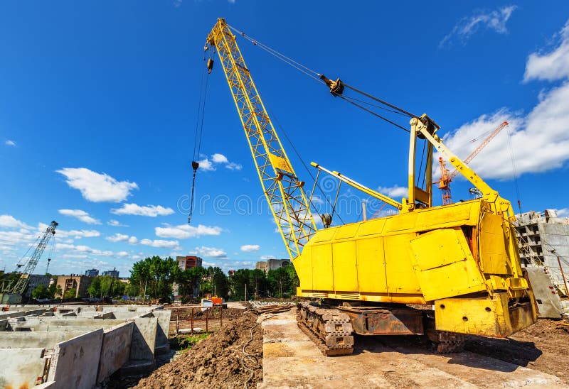 Caterpillar crane stock image. Image of modern, equipment - 42446613
