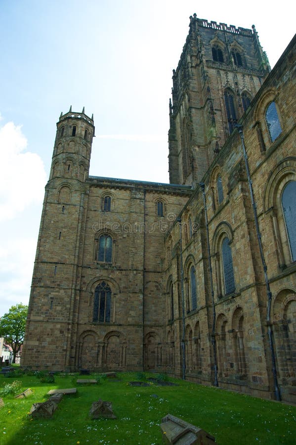 Cathédrale de Durham photo stock. Image du soleil, durham - 27115382
