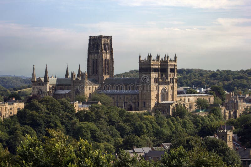 Cloîtres De Cathédrale De Durham Image stock - Image du ressort, été ...
