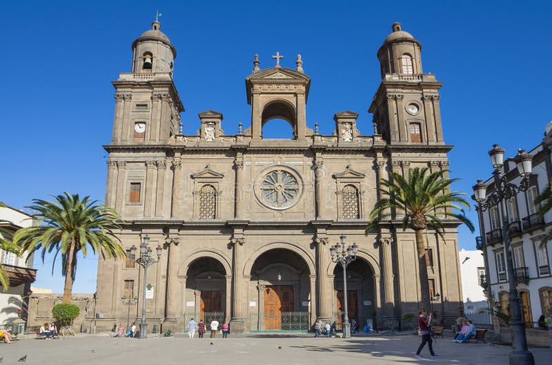 Cathédrale de saint Ana photographie éditorial. Image du architecture ...