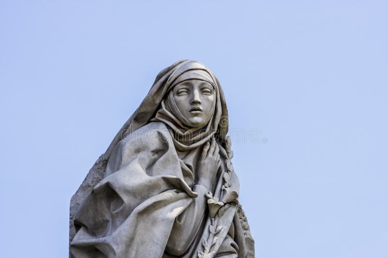 Catharina Da Siena Statue En Roma Imagen de archivo - Imagen de ...