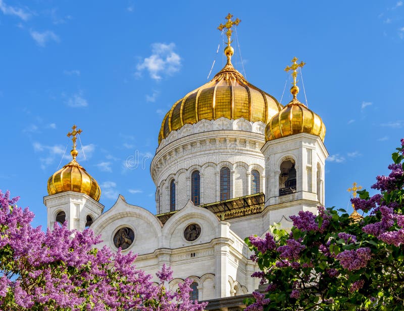 Cathedral of Christ the Savior (Khram Khrista Spasitelya) in Spring ...