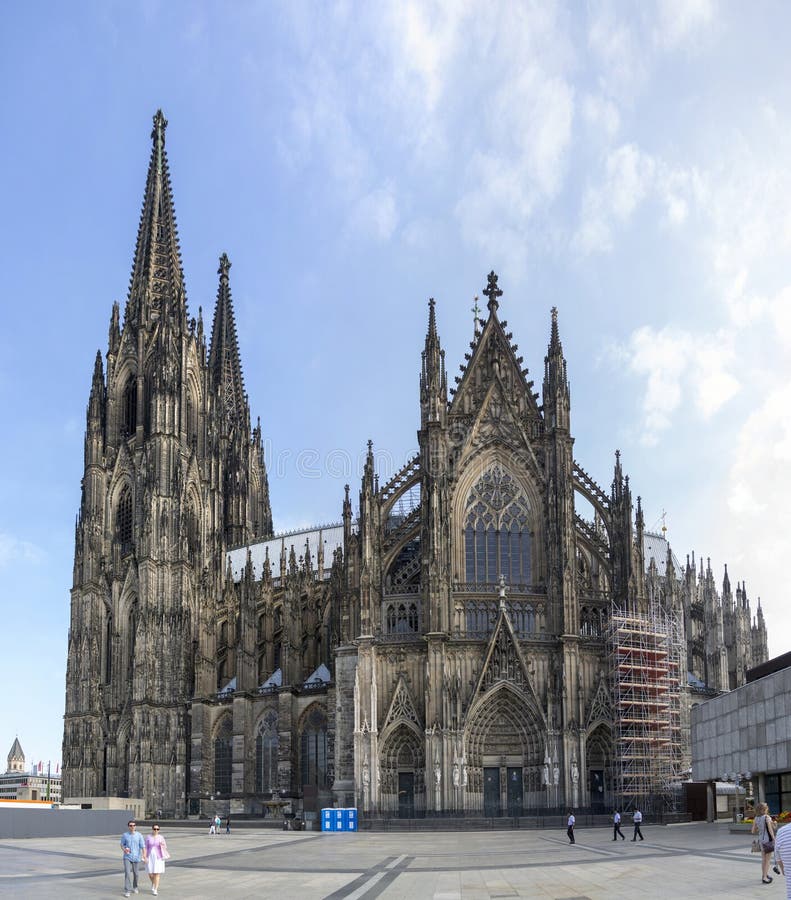 Cathedral Church of Saint Peter, Catholic Cathedral in Cologne ...