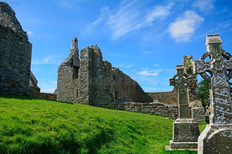 Cathedral, Clonmacnoise, Ireland Editorial Image - Image of culture ...