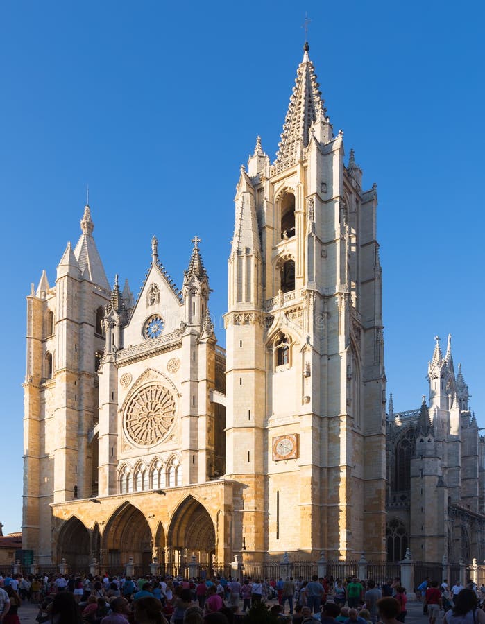 Cathedral of Leon in Evening Time Editorial Photo - Image of ancient ...