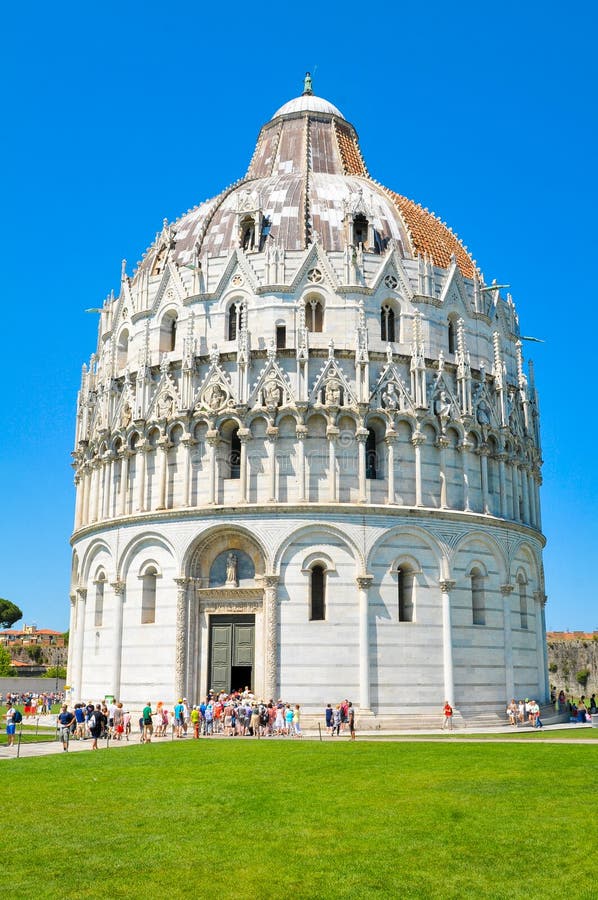 Cathedral in Pisa, Italy editorial stock image. Image of christian ...
