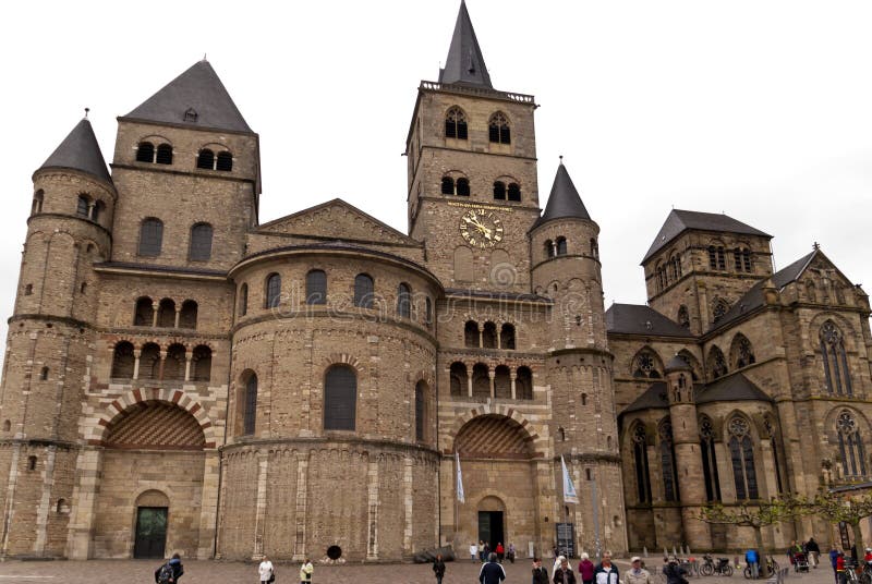 Cathedral of Trier editorial stock image. Image of architecture - 39131939