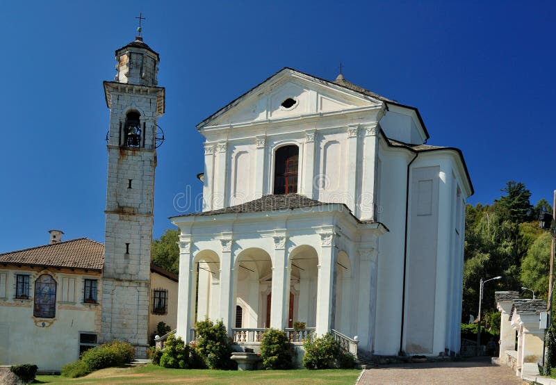 Typical Italian Small Church Stock Photo - Image of faith, street: 10752042