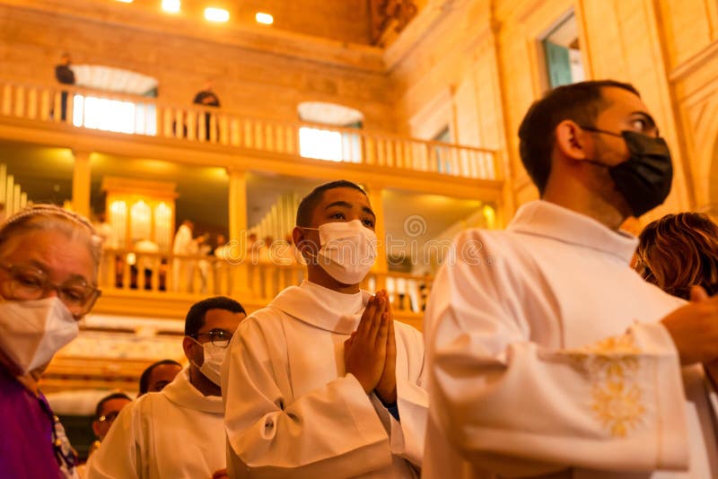 Catholics and Priests Praying Inside the Basilica Cathedral Editorial ...
