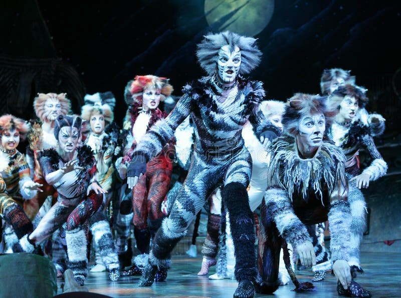 Cats editorial image. Image of cats, actor, stage, andrew - 4844755