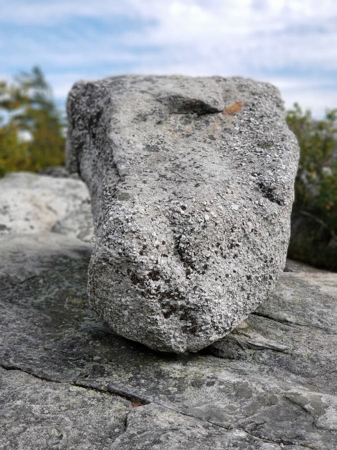 Catskill Mountains Sam& X27;s Point Boulder Stock Image - Image of ...