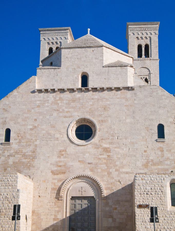 Cattedrale Di Molfetta La Puglia L'Italia Fotografia Stock - Immagine ...