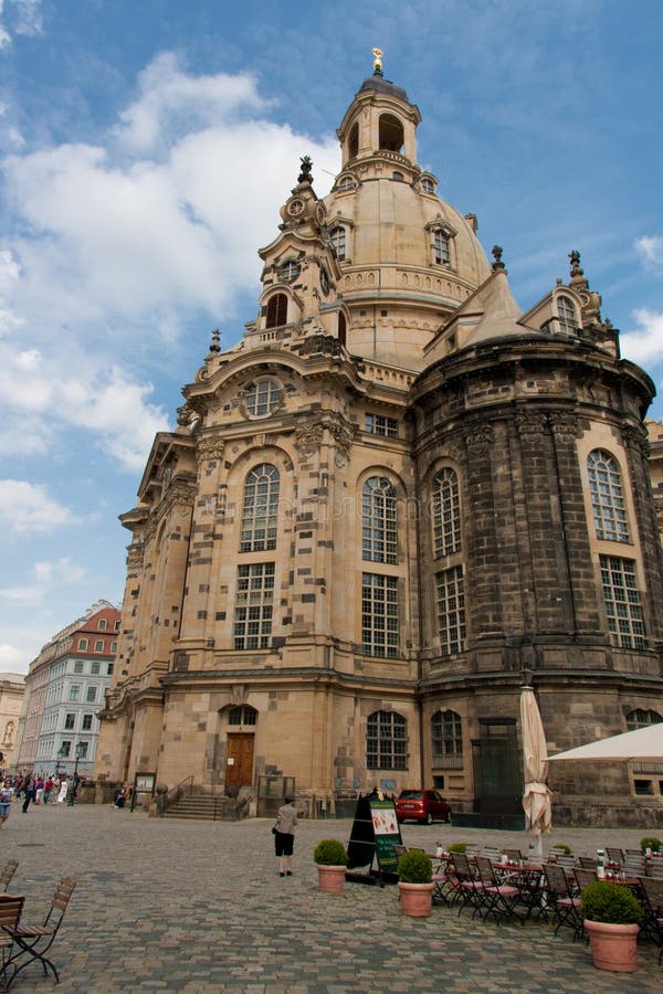 Cattedrale Di Baroque Di Dresda Immagine Stock - Immagine di turista ...