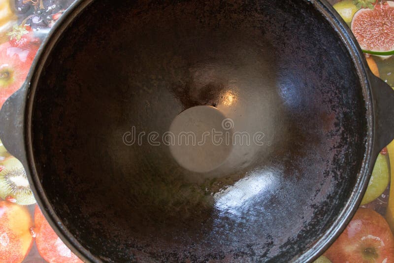 Cauldron for cooking stock image. Image of cuisine, gourmet - 191300737