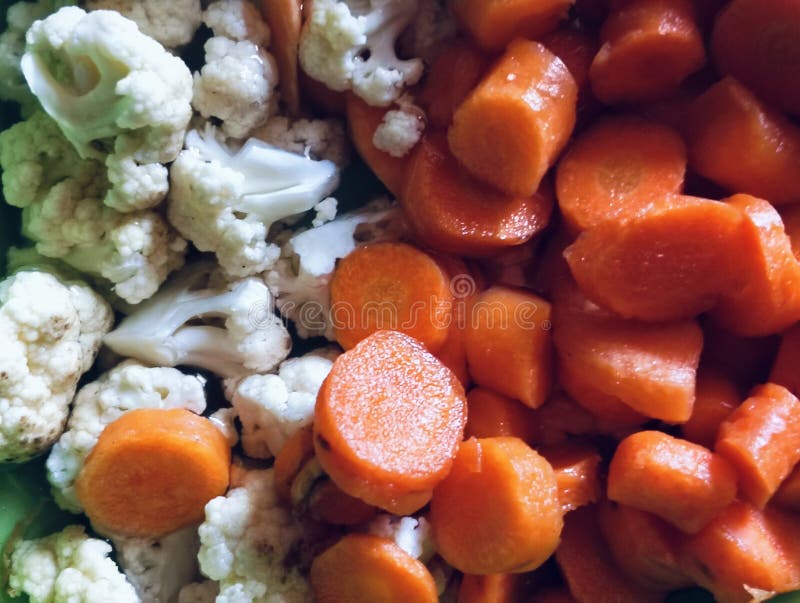 Cauliflower and Carrots are Quality Vegetables that are Good for Health ...