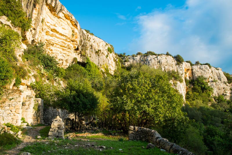 Cava Ispica stock image. Image of inland, country, italy - 47775621