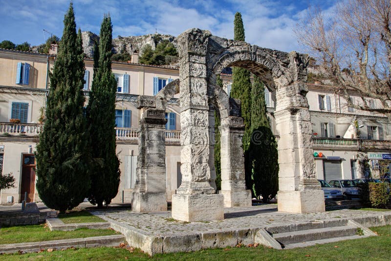 Cavaillon - Valchiusa - La Francia Fotografia Stock - Immagine di ...