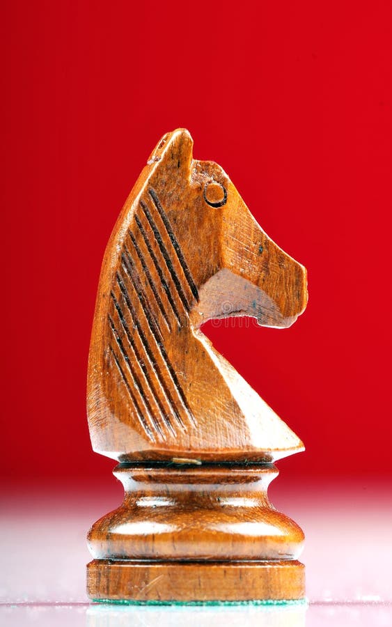 Cavallo di scacchi immagine stock. Immagine di bianco - 43257843
