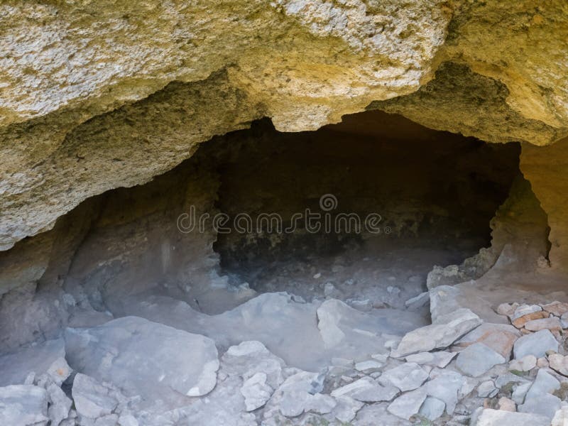 The Cave of the City of the State of Israel Stock Illustration ...