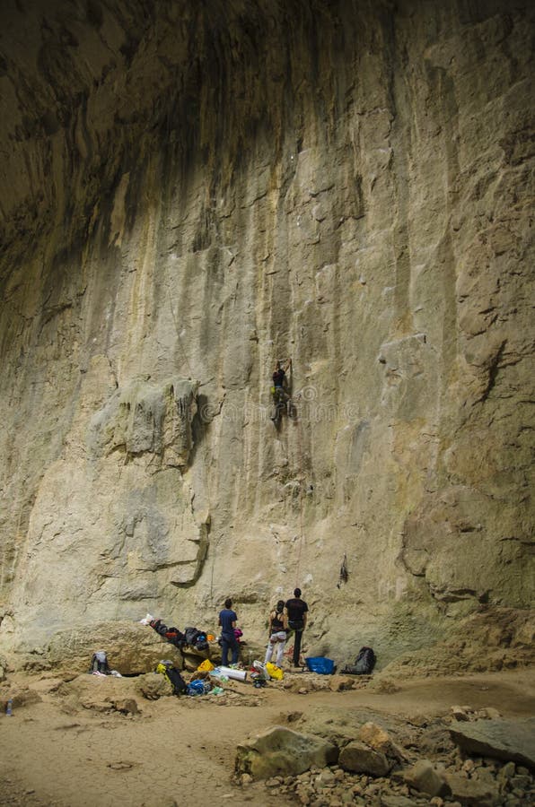 24+ Cave climbing Free Stock Photos - StockFreeImages