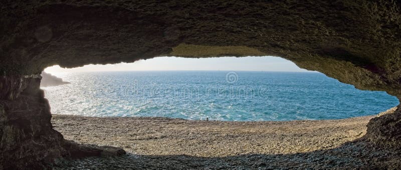 Cave at the Edge of the Sea Stock Image - Image of adventure, horizon ...