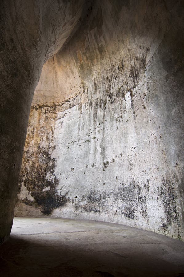 Cave exit 2 stock photo. Image of darkness, scene, rough - 2574206