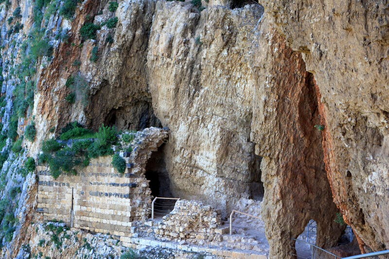 Cave fortress, mount Arbel stock photo. Image of galilee - 29560516