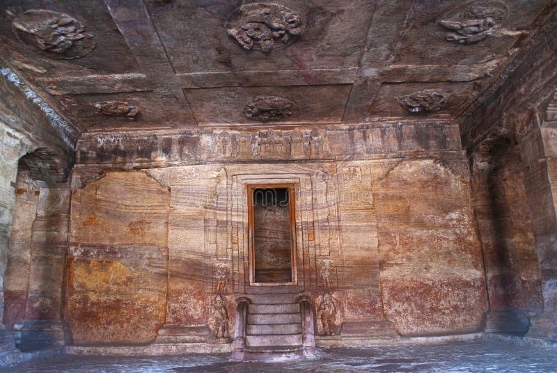 Cave 03: the Hall and the Ceiling of the Hall Stock Photo - Image of ...