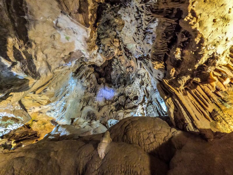 Cavern Scenes at Lake Shasta Caverns in Northern California Stock Image ...