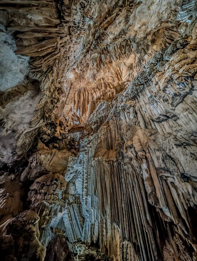 Cavern Scenes at Lake Shasta Caverns in Northern California Stock Photo ...