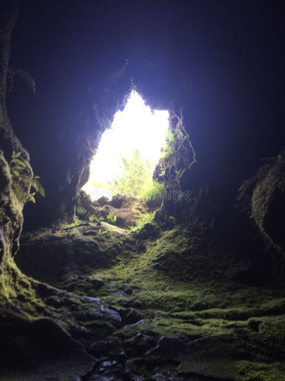 Caves exit stock image. Image of caves, exit, cave, washington - 126286181